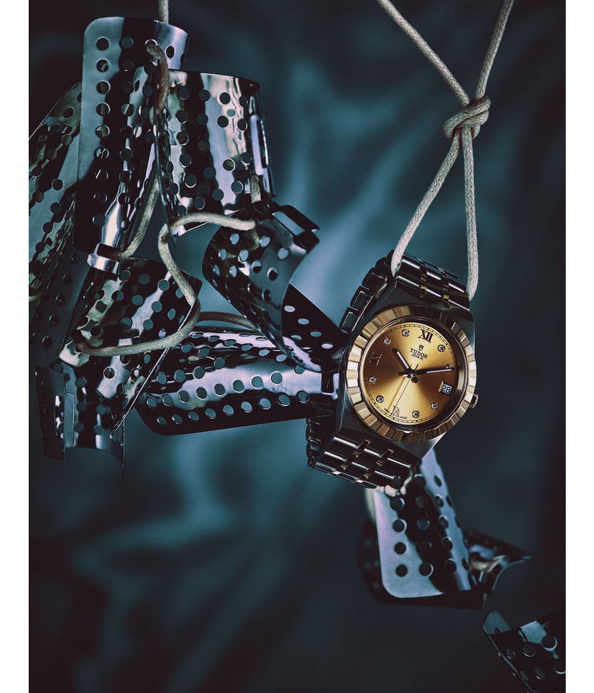 Traditional watches reinterpretated for a new time | Wallpaper