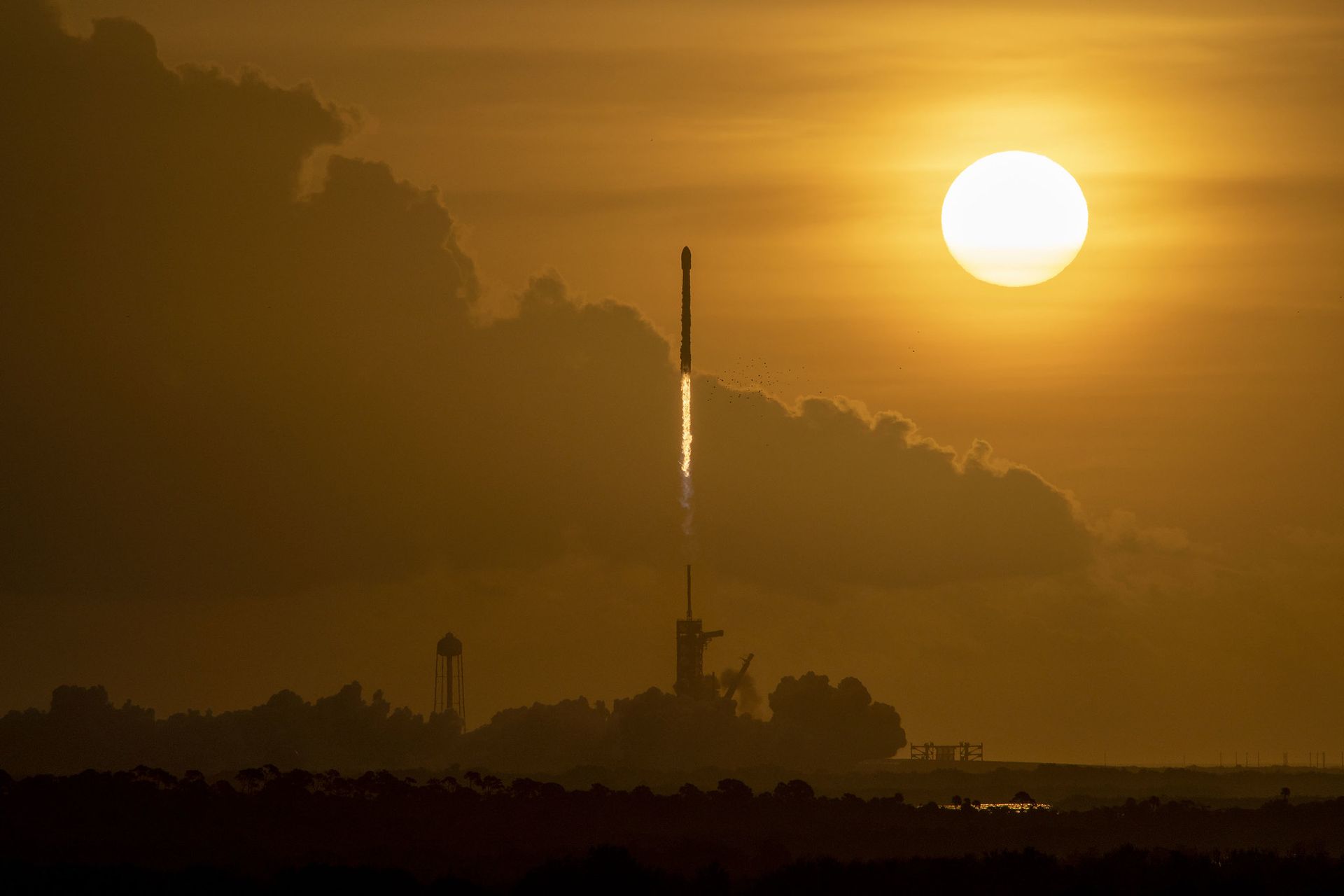 SpaceX's Starlink satellite megaconstellation launches in photos | Space