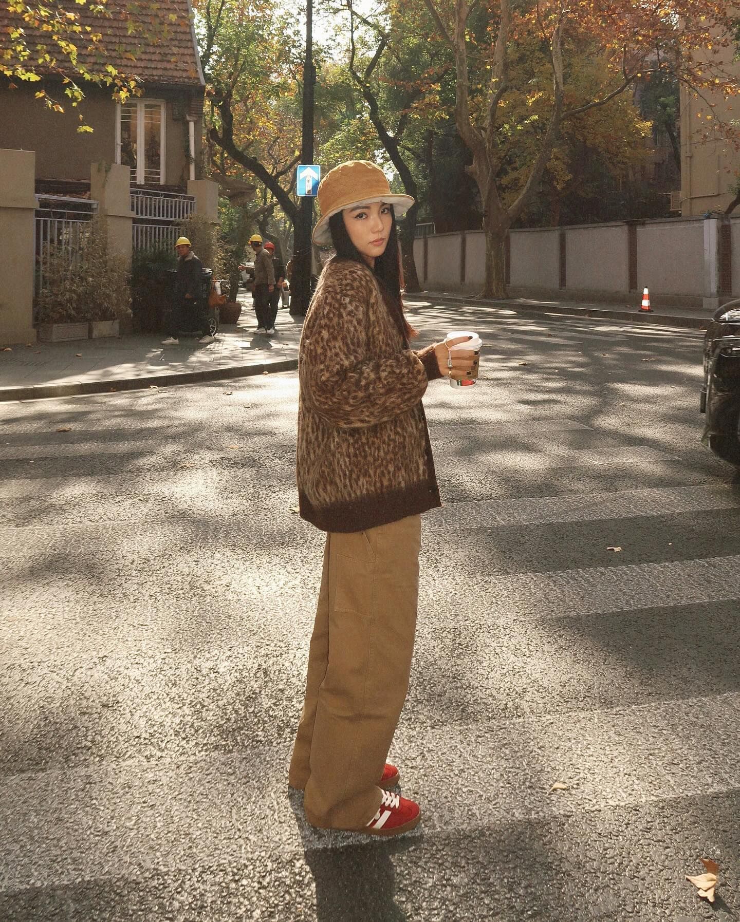 The Red Trainer Trend Keeps Cropping Up on Chic Spring Outfits | Who ...