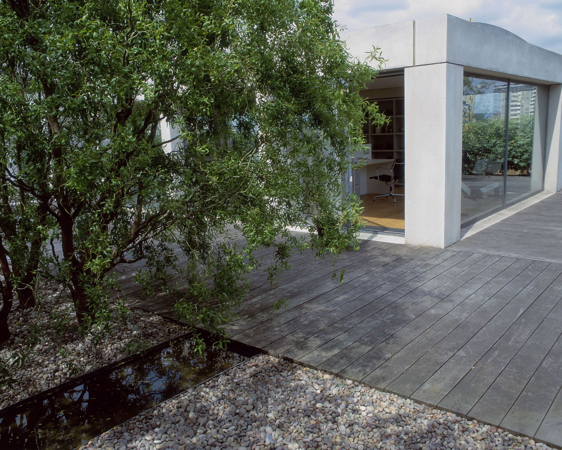 Landscape without plants: 12 solutions for plant-free spaces | Gardeningetc