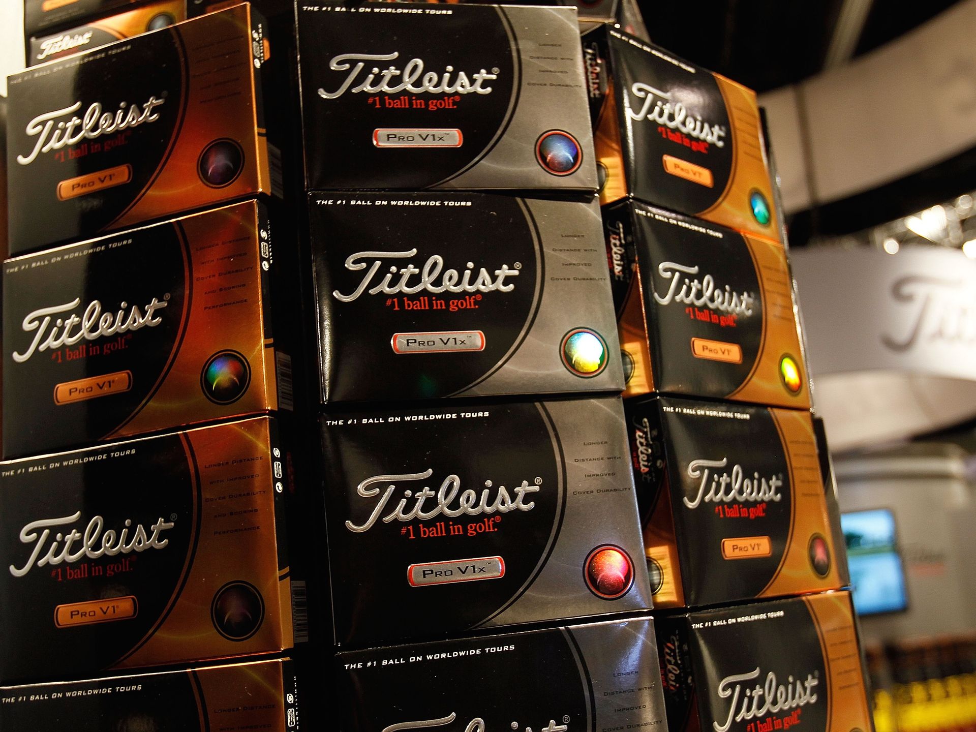 Do's and don’ts of the golf day prize table | Golf Monthly