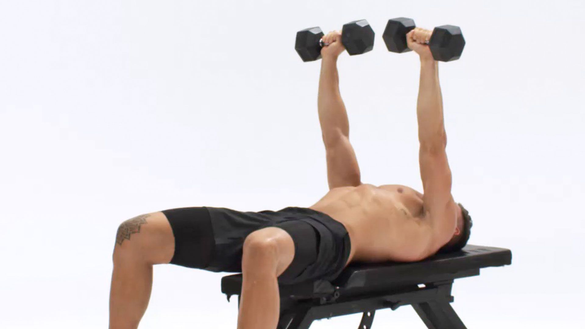 How to workout triceps with dumbbells | Fit&Well