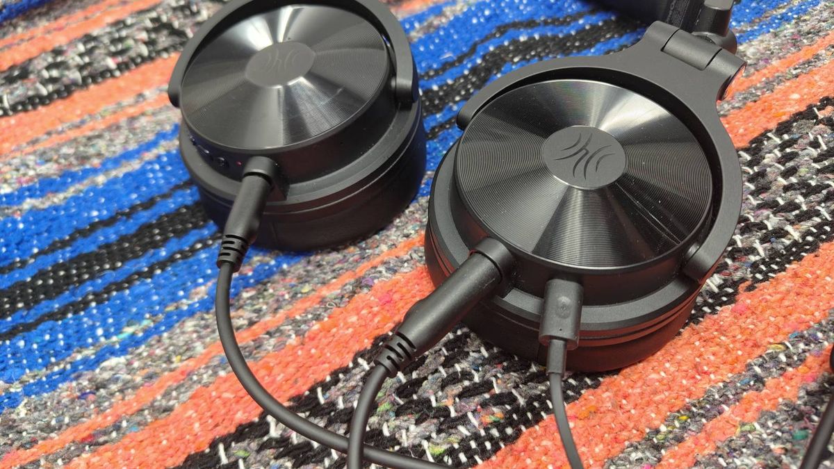 OneOdio's DJ headphones have two features non-DJs will love – but for ...