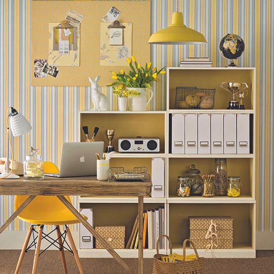 Fall for sunshine yellow wallpapers | Ideal Home