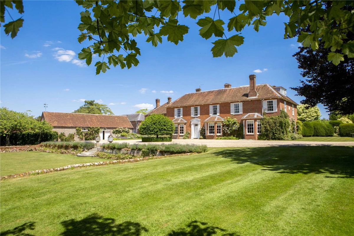 Nine sumptuous country homes for sale, as seen in Country Life ...