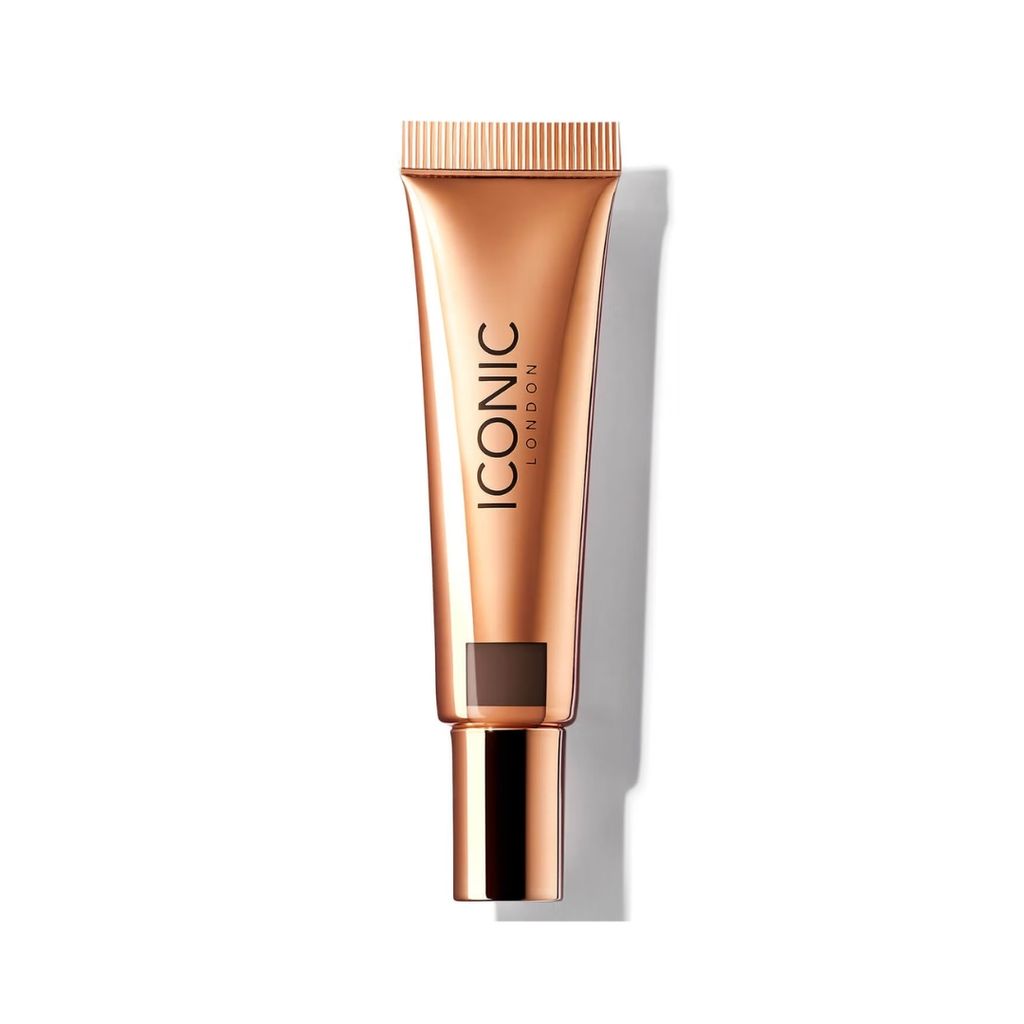 Jennifer Lopez's bronzer placement is key to a summer glow | Woman & Home