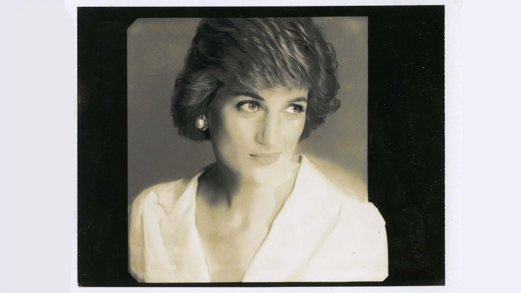 David Bailey is selling a rare series of his private Polaroids ...