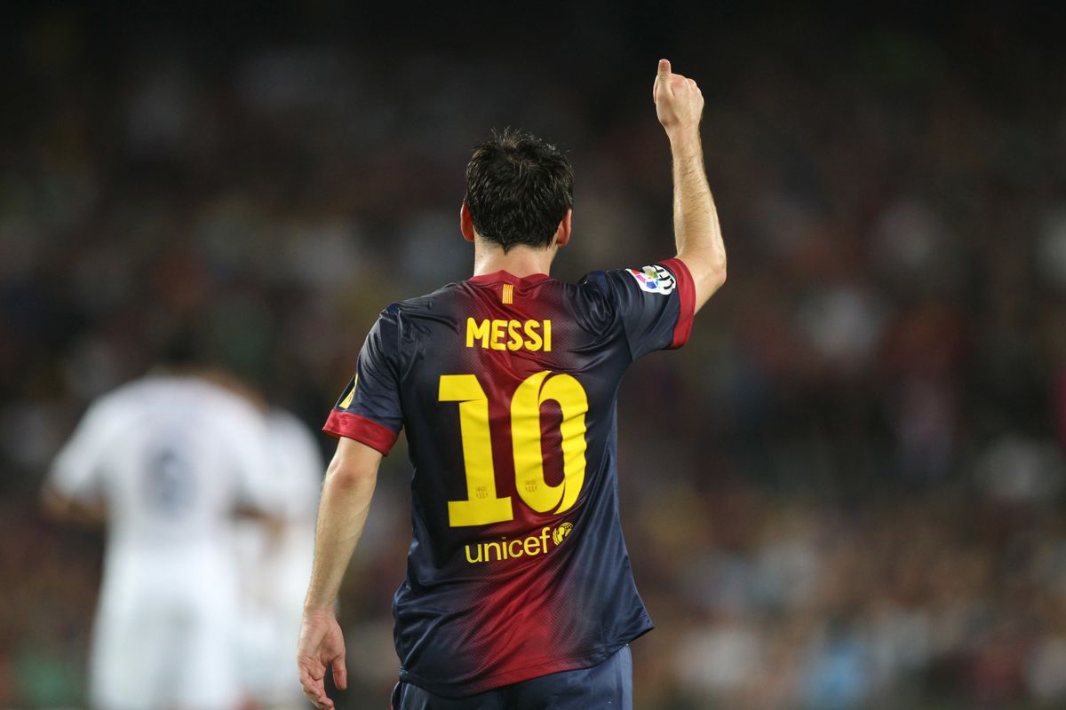 Lionel Messi goals for Barcelona vs Real Madrid | FourFourTwo