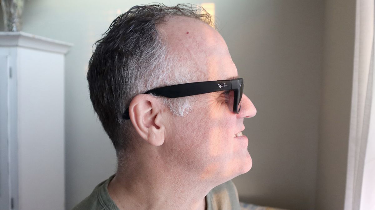 Ray-Ban Meta Wayfarer smart glasses review: full of AI promise but sub ...