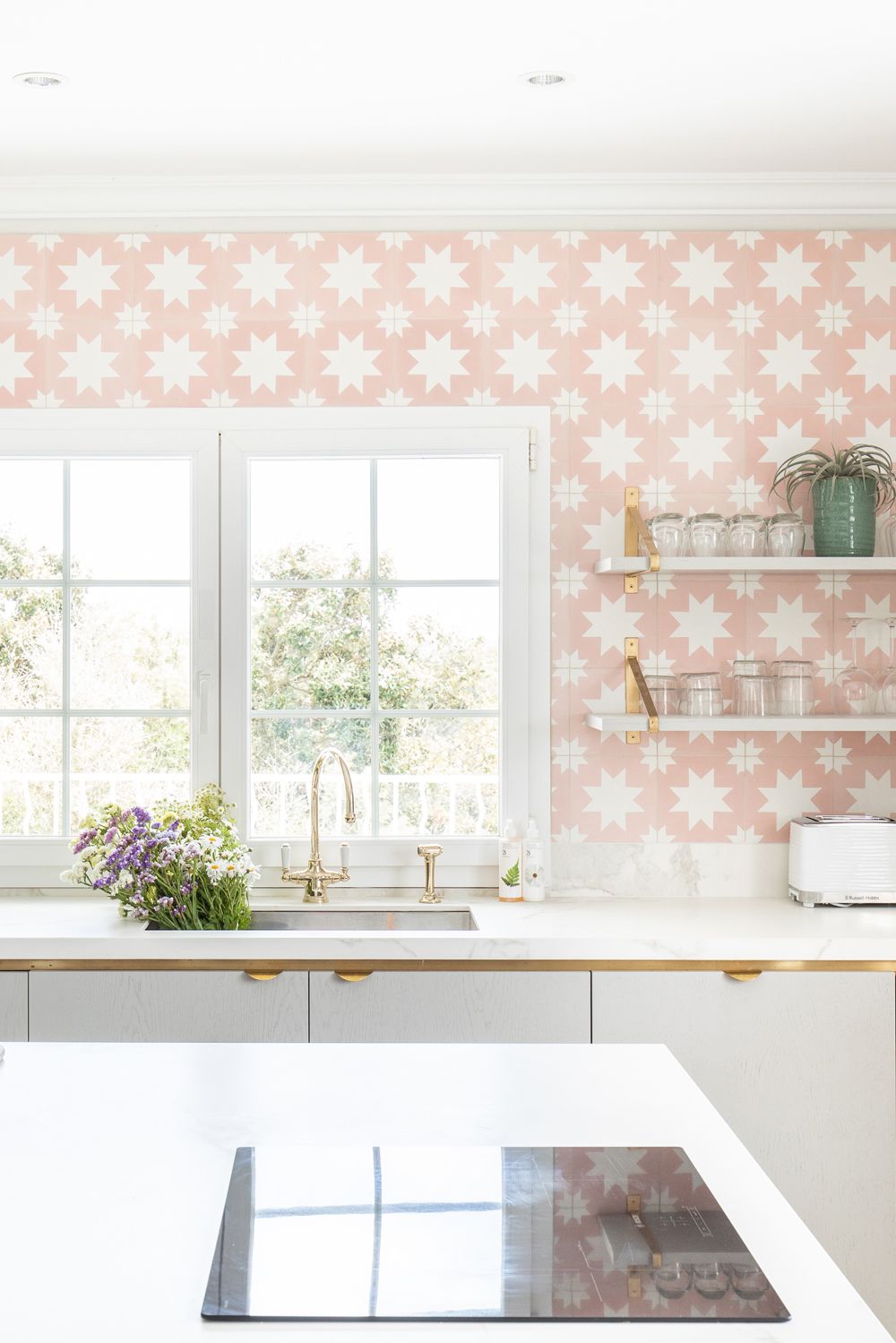 21 Pink Kitchen Ideas: How to get the on-trend kitchen colour right