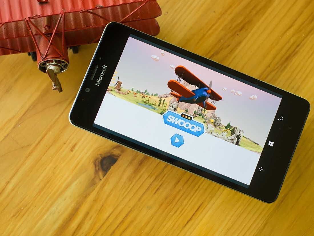 Fly the friendly skies with the endless runner SWOOOP | Windows Central