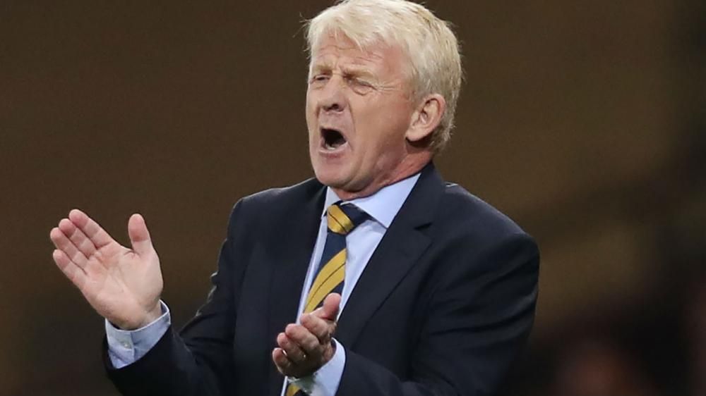 Proud Strachan dismisses questions over Scotland future | FourFourTwo