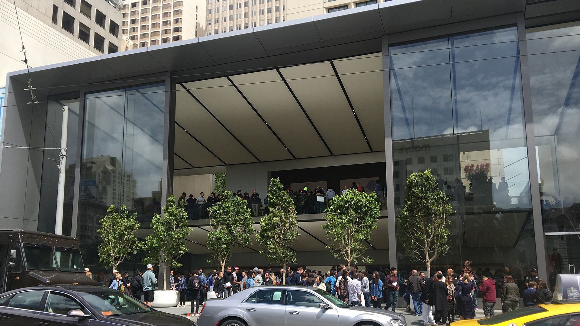 What you need to know before buying an iPhone at the Apple Store | iMore