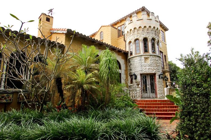 House hunting: 7 homes with foreign-design inspirations | The Week