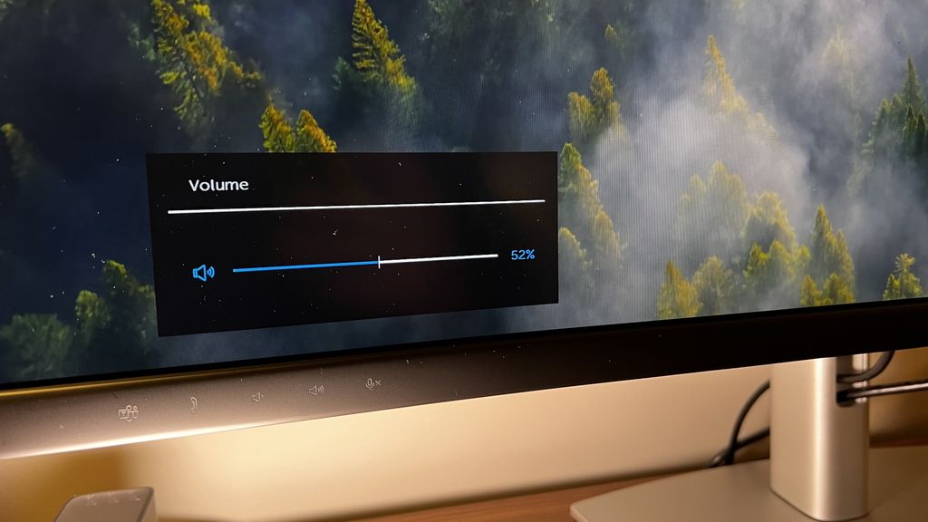 Dell P3424WEB 34-inch curved Video Conferencing Monitor review | TechRadar