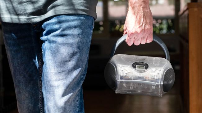 Lenco’s transparent portable CD player will have you swapping CDs like ...