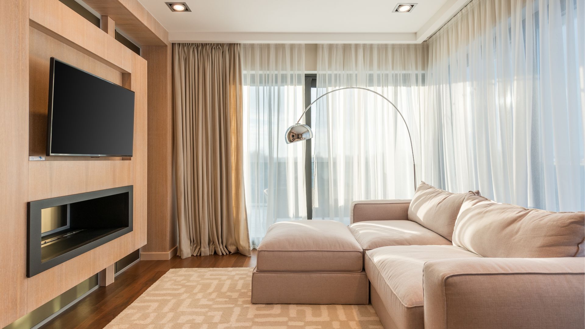 18 window treatment ideas for living rooms and dining rooms | Real Homes