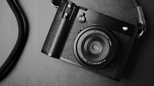 This retro compact camera has less than 2MP, but it’s already sold out ...