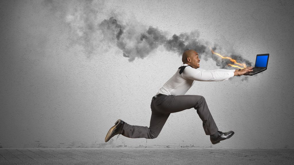 Microsoft keeps breaking Windows 10 – Apple should learn from its ...