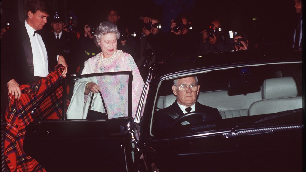 An Ode to Queen Elizabeth's Blankets Through the Years | Marie Claire
