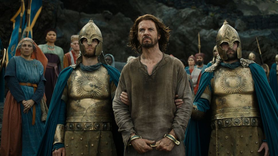 Narsil and its Lord of the Rings history, explained – Why Elendil's new ...