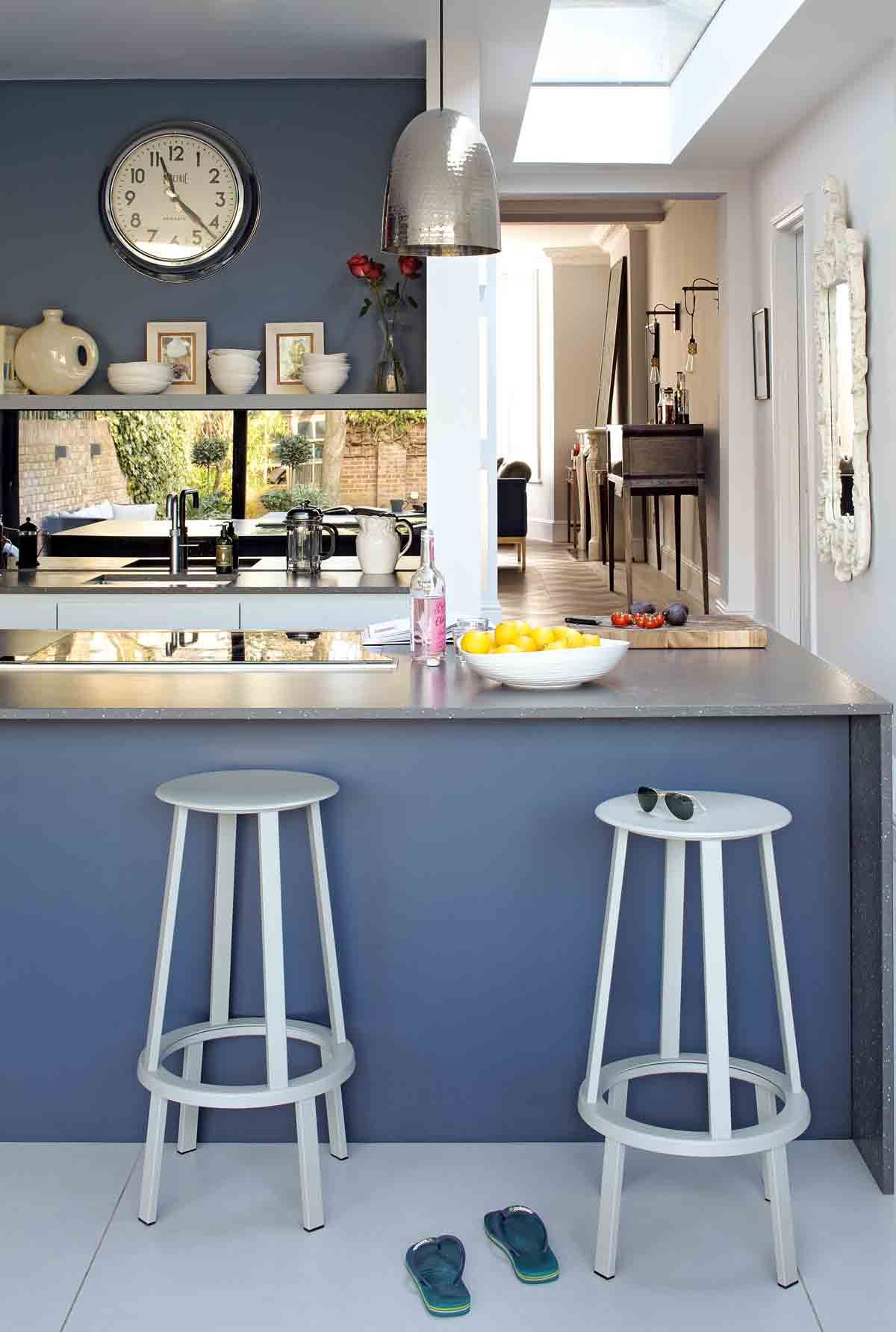 Blue Kitchen Ideas: Powder Blue, Navy Blue & Dark Kitchen Inspiration