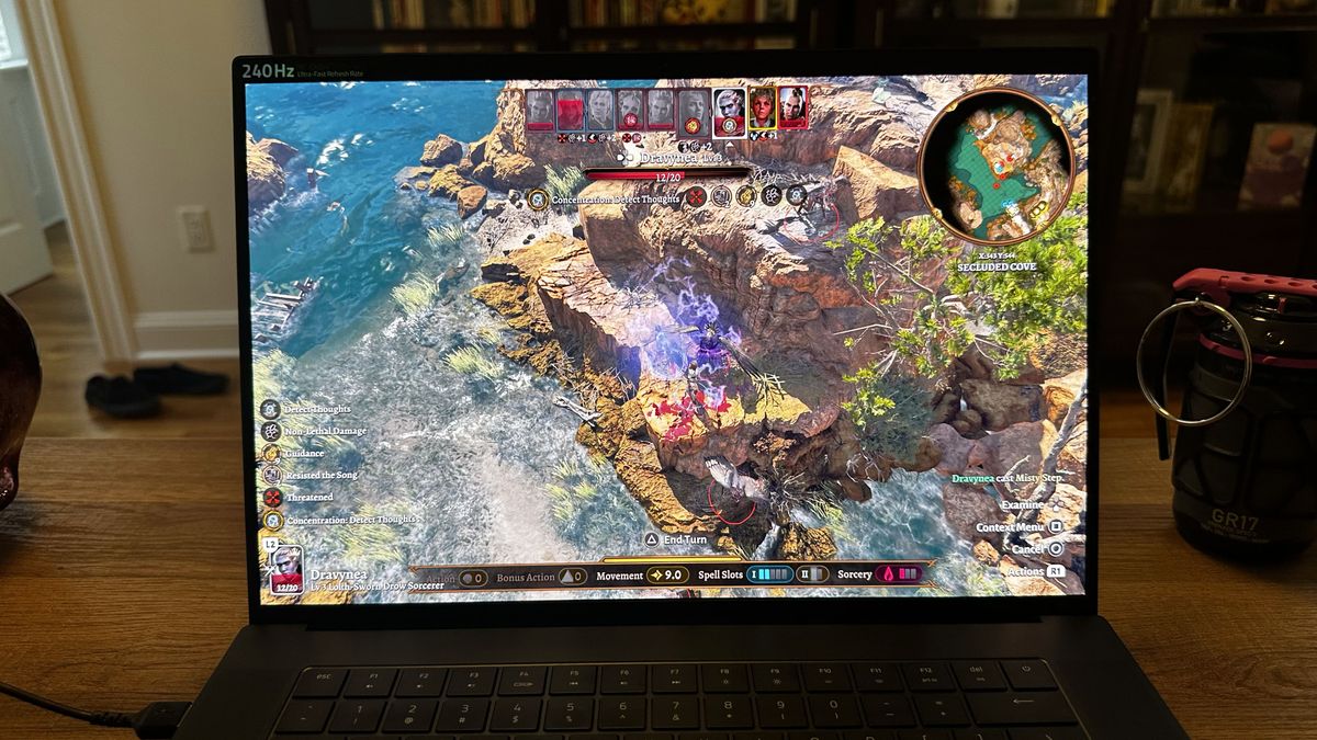 Razer Blade 16 (Early 2024) vs Alienware m16 R2 - Which premium gaming ...