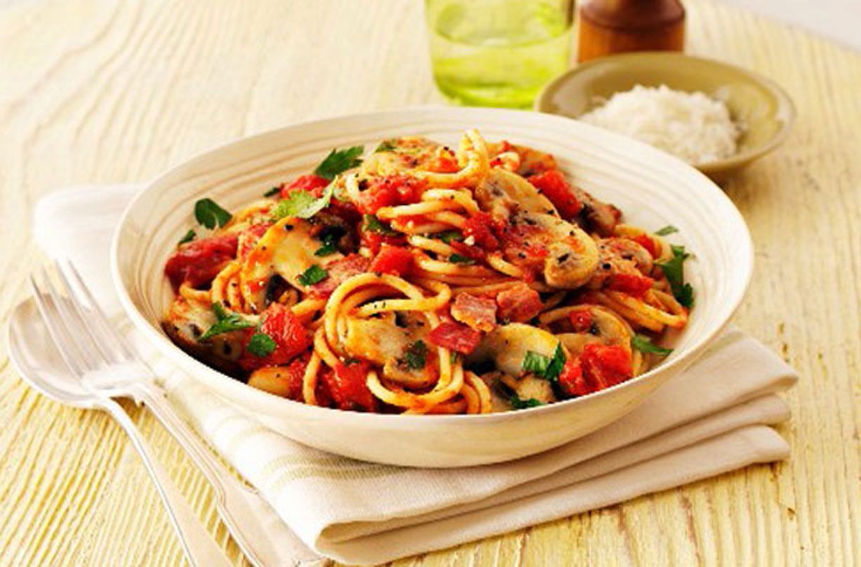 50 things to make with tinned tomatoes | GoodtoKnow