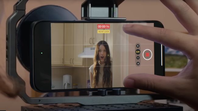 Wear glasses? This neat iPhone camera trick can simulate your natural ...