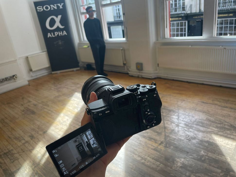 Sony A7R V has the same 61MP sensor but insane leap in AI autofocus ...