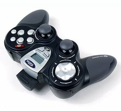 Saitek P3000 Pad - Annual Review: Six Gamepads | Tom's Hardware