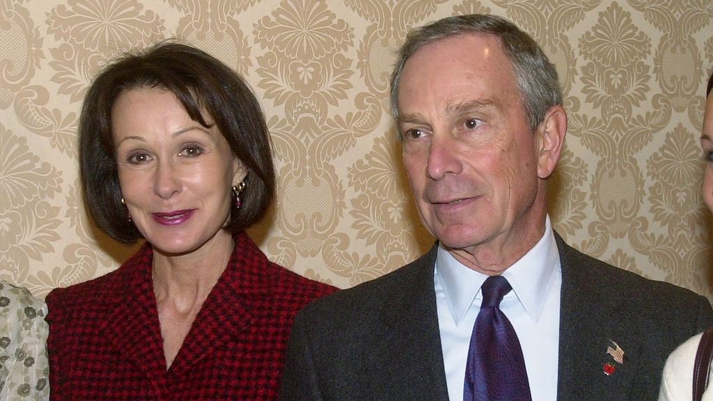 Who Is Michael Bloomberg's Girlfriend Diana Taylor? | Marie Claire