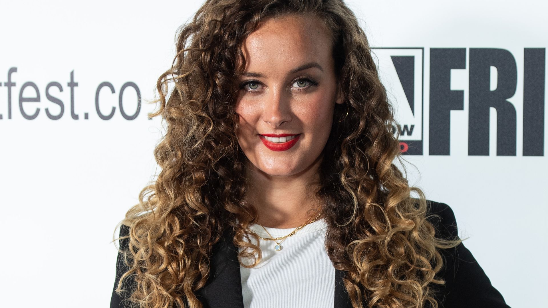 Michelle from Skins actress April Pearson pregnant with her first child ...