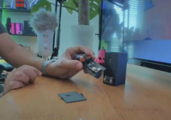 This scary Raspberry Pi bat flies around when people are nearby | Tom's ...