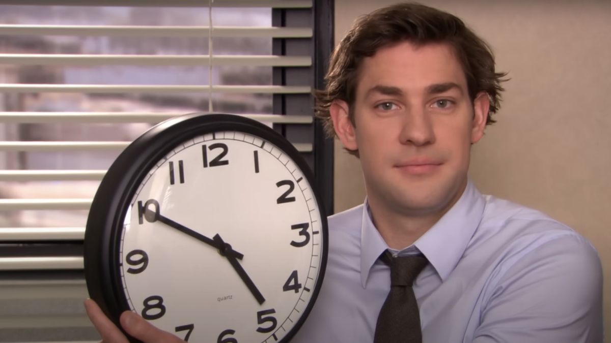 32 Hilarious And Disastrous Pranks From The Office | Cinemablend