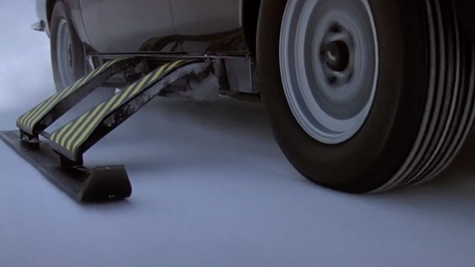 18 Best Action Scenes In The James Bond Movies | Cinemablend