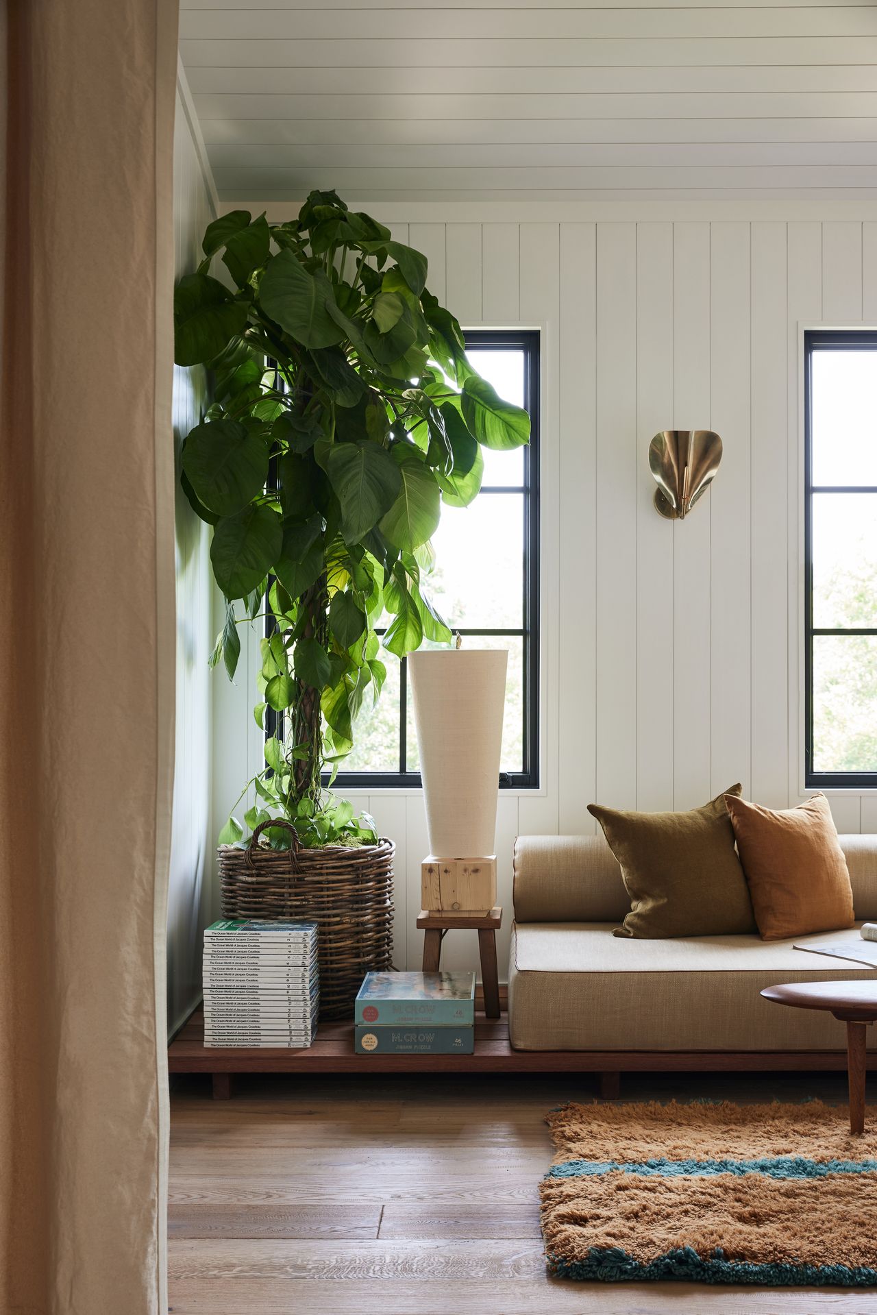 6 steps to achieving a cozy but clutter-free home | Livingetc