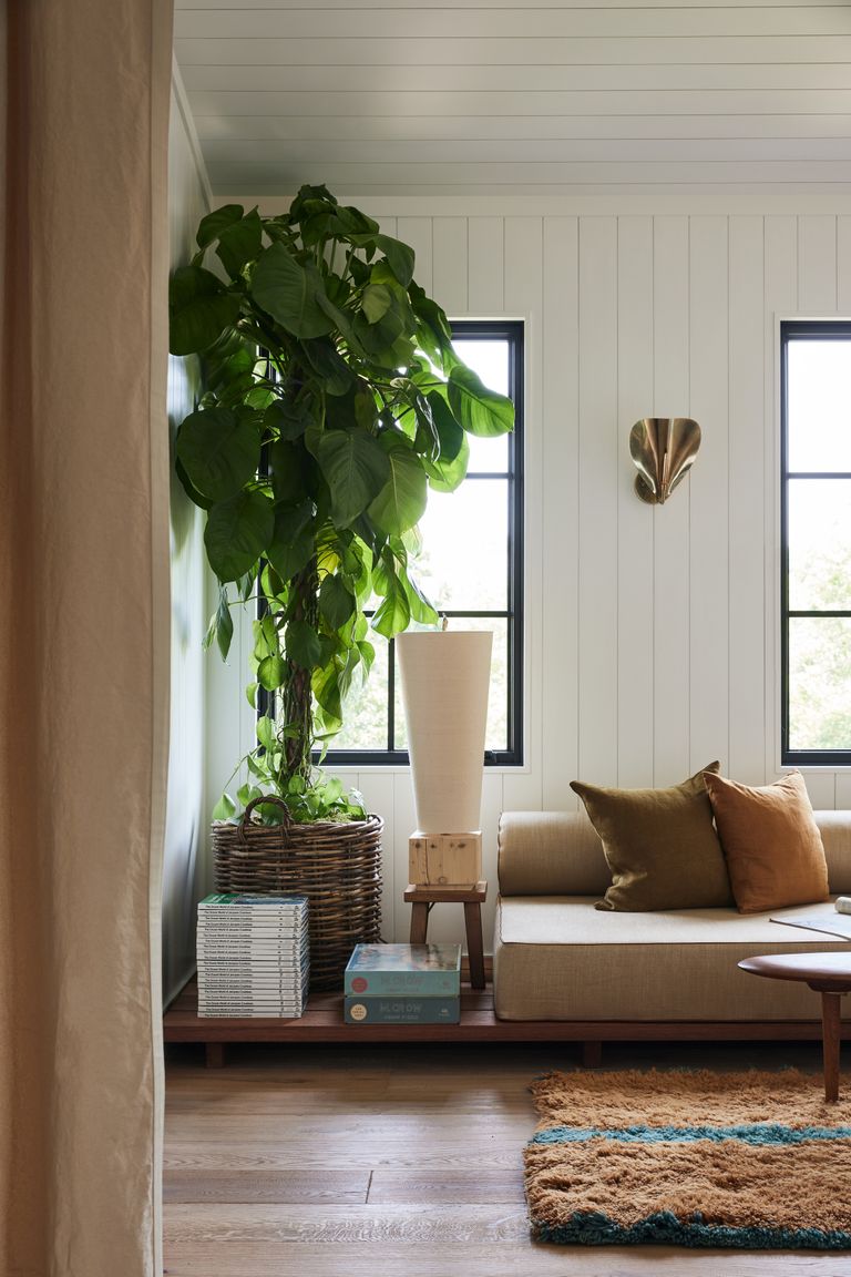 6 steps to achieving a cozy but clutter-free home | Livingetc