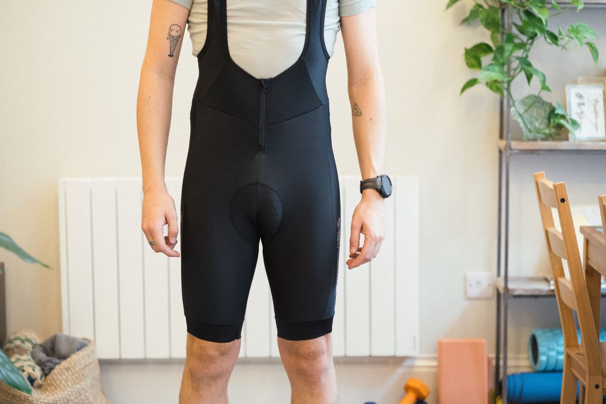 Endura FS260-Pro Thermo bib shorts review: A useful addition for ...