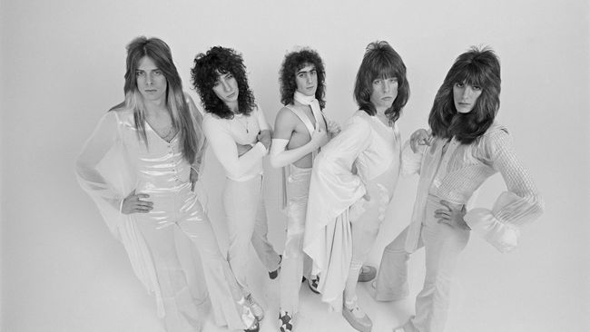 Down To Earth: How Angel Fell From Grace | Louder