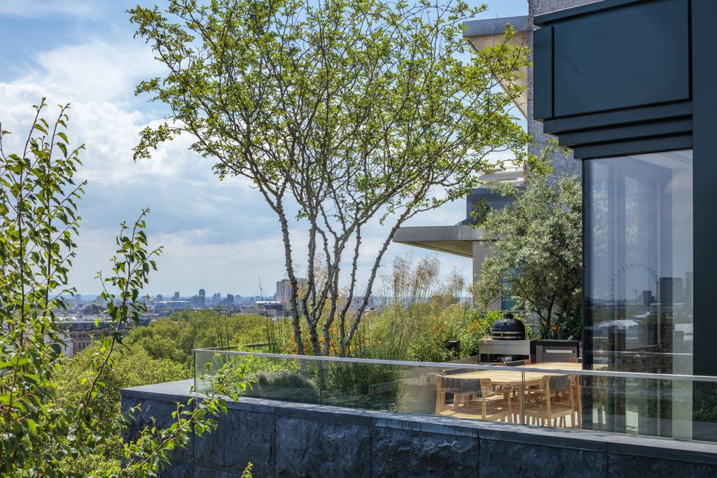 The best garden designers and landscape architects in Britain | Country ...