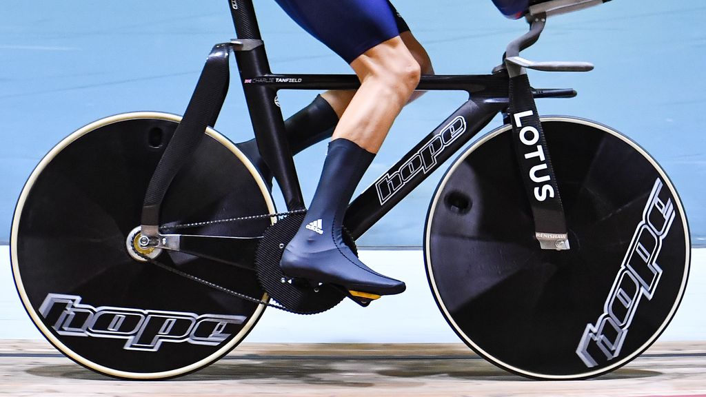 A closer look at the Lotus x Hope HB.T: Team GB's radical track bike at ...