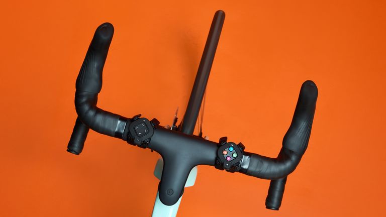 A virtual Brompton World Championships, new Zwift Click controllers, new training tools and more ...