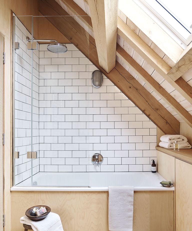 6 Bathroom renovation mistakes making your cold bathroom moldy | Homes ...