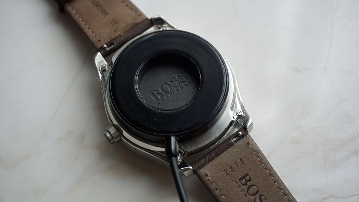 Specs, features, fitness and battery - Hugo Boss Touch review - Page 2 ...