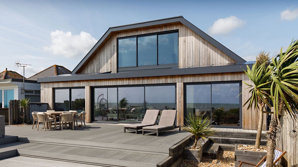 Types of glass explained – which is right for your home? | Homebuilding