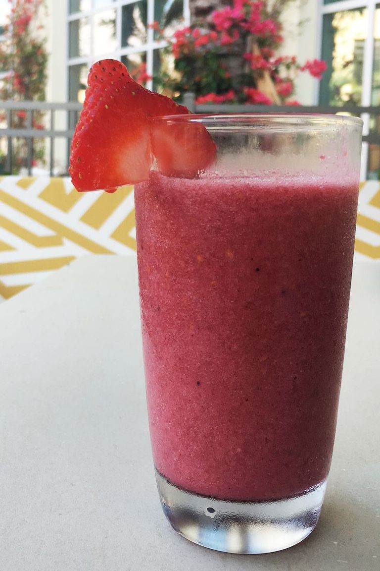 Smoothie Recipes You Can Spike - Smoothie Cocktails | Marie Claire