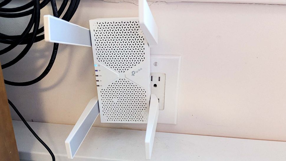 TP-Link RE655BE review: Finally a Wi-Fi extender with Wi-Fi 7 support ...