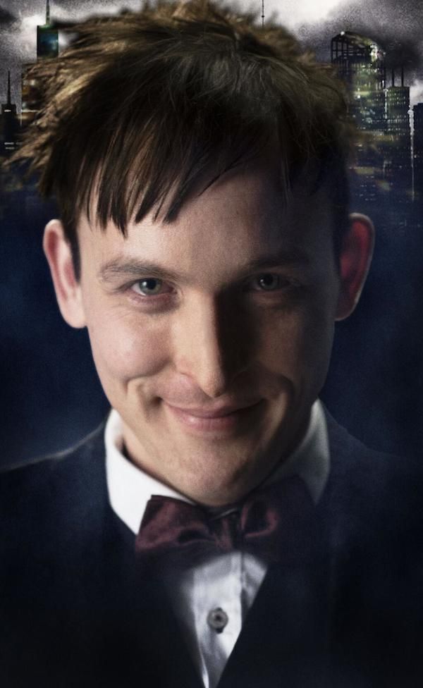 New Gotham Photo Reveals A Smiling Oswald Cobblepot AKA The Penguin ...