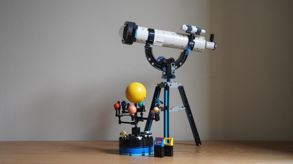 Lego Creator 3-in-1 Space Exploration Telescope review | Space